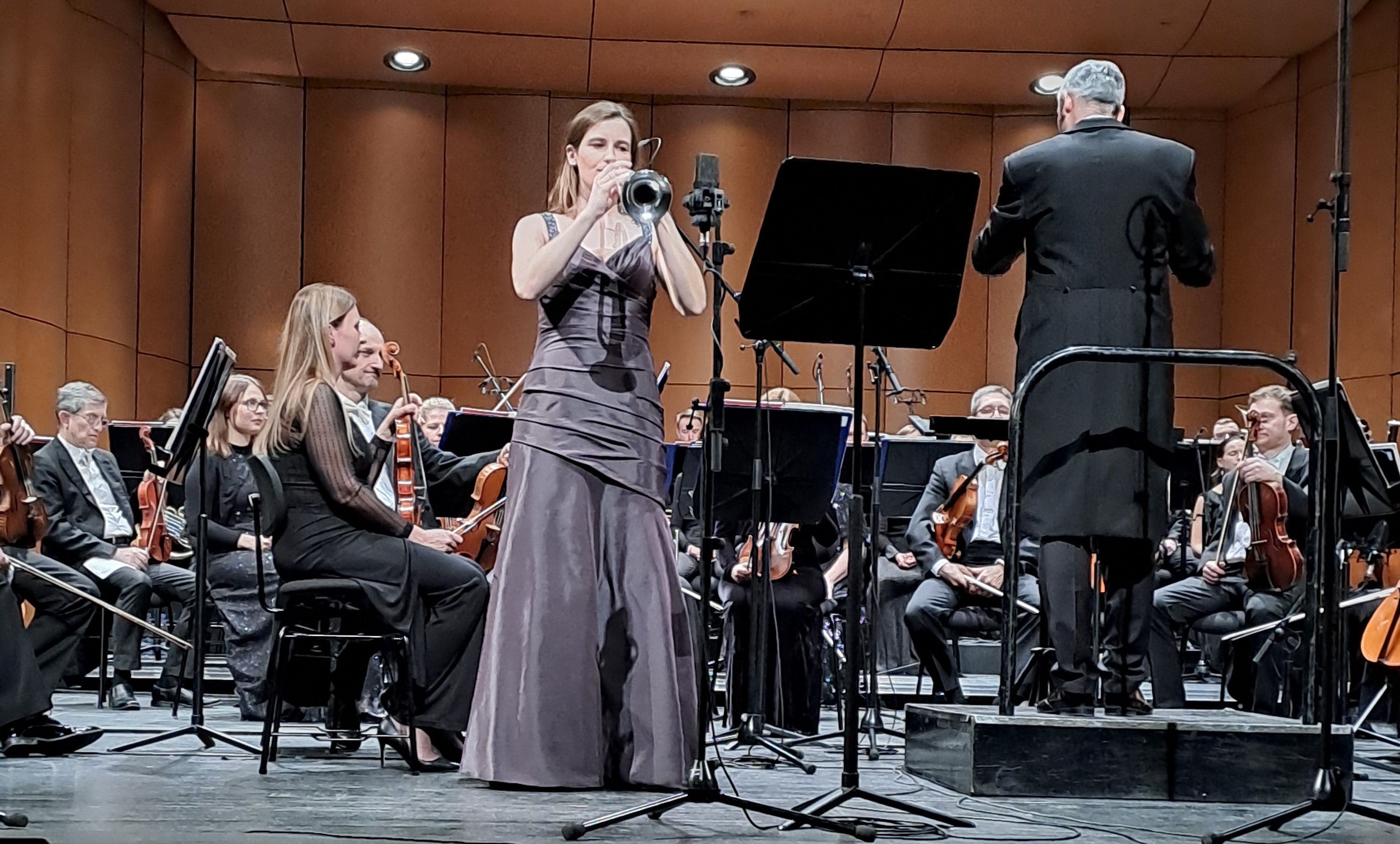 2024 MB simf ork SL-2 Ork. s solistko in dirig., – Kulturno medijski ...